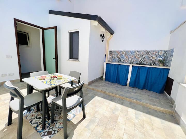 A Due Passi Dal Mare E Alle Spalle Dal Centro - Cinisi