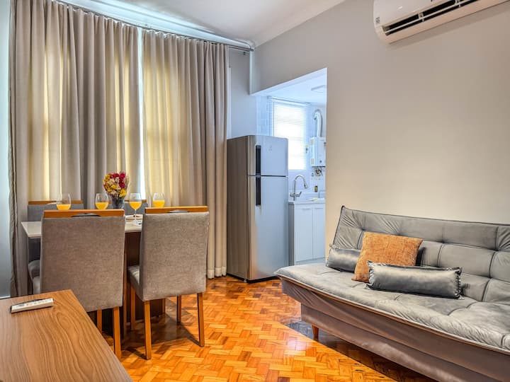 Apê C/ Ar Condicionado A 200m Praia De Copacabana - Rio de Janeiro