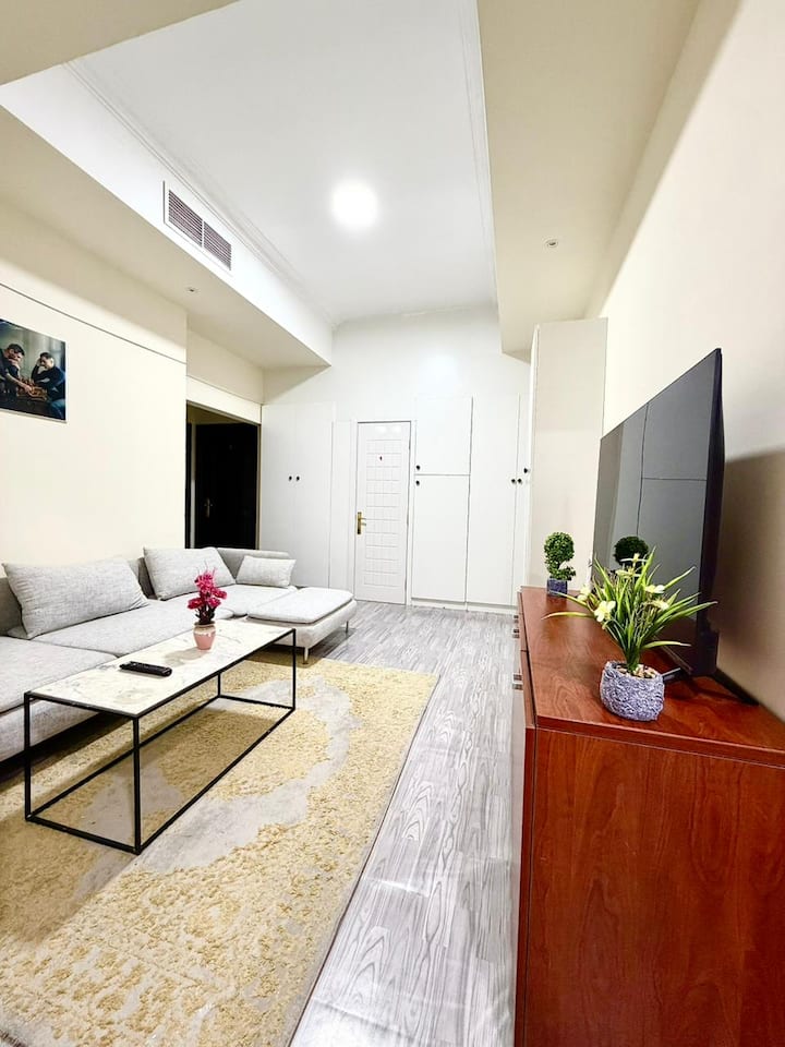 Insurance Market Metro Station Capsule Hostel Buy - Dubai