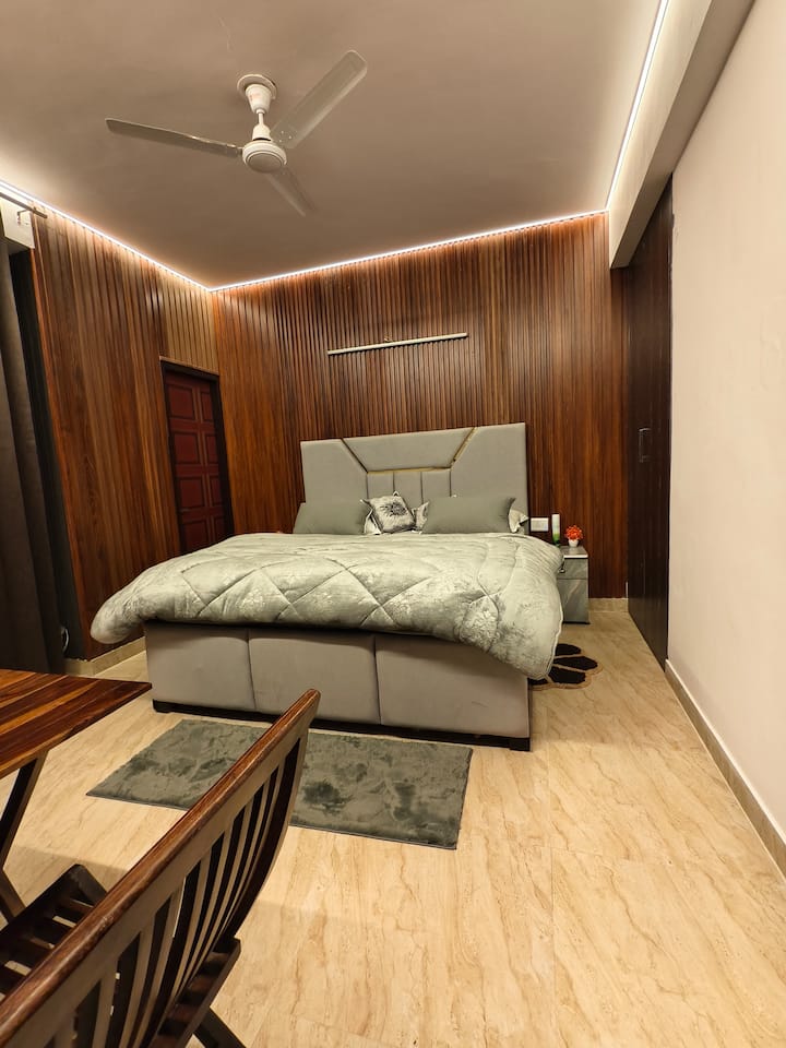 A Cozy Hideaway For Date Nights & Friends Time - Sonipat