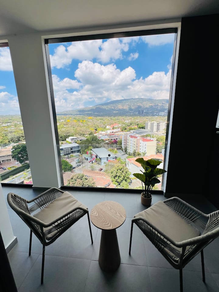 Prime One Stay Luxury Experience In San Benito - San Salvador