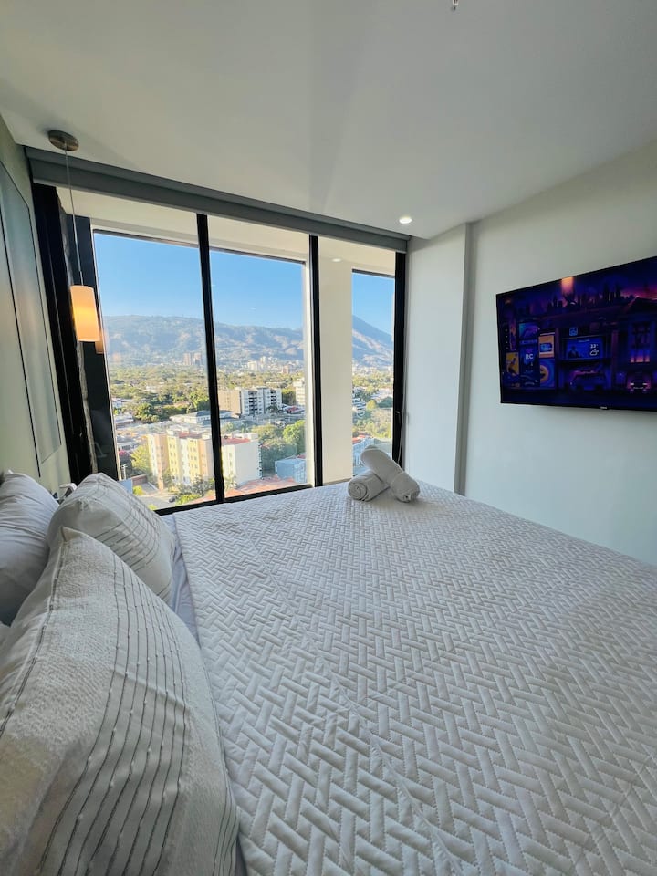 Prime One Stay Luxury Experience In San Benito - San Salvador