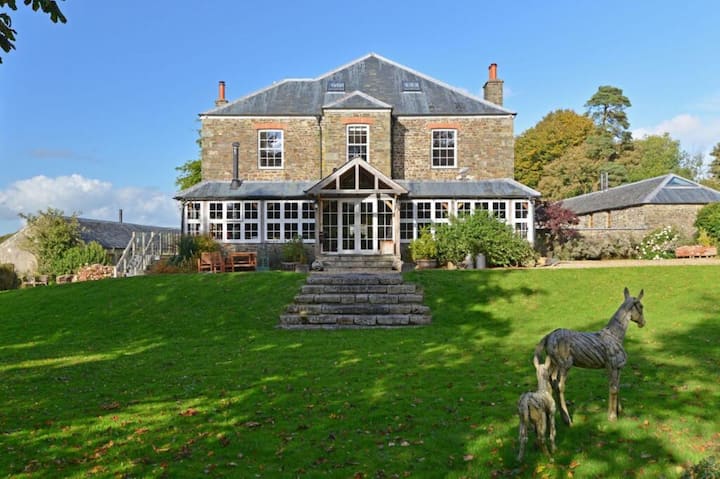 Private Country Estate On Devon & Cornwall Border - Tavistock