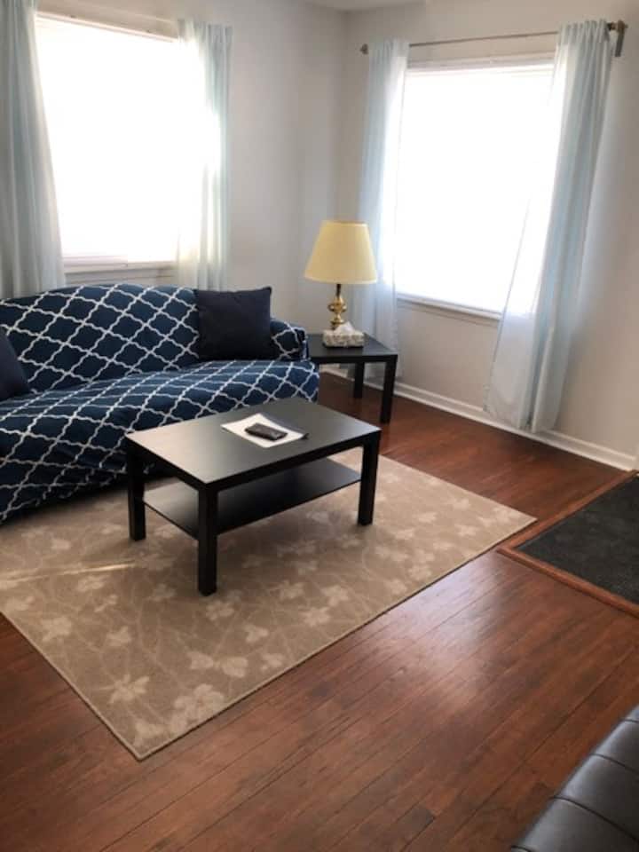 Unit 5 - 4229 Harrison Ave - Close To I-39/i-90 - Rockford, IL