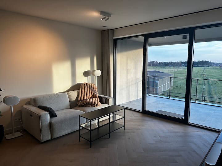 Ruim Hoogwaardig Appartement Met Prachtig Uitzicht - Turnhout