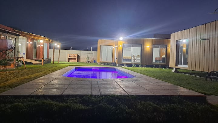 Complejo Surf Cubic-casa Container 4 Personas. - Necochea