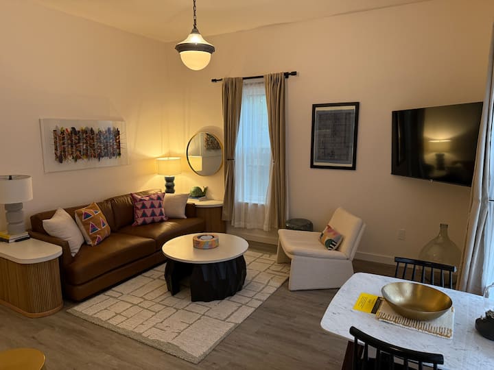 Modern Guesthouse In Historic Neighborhood - Rochester, NY