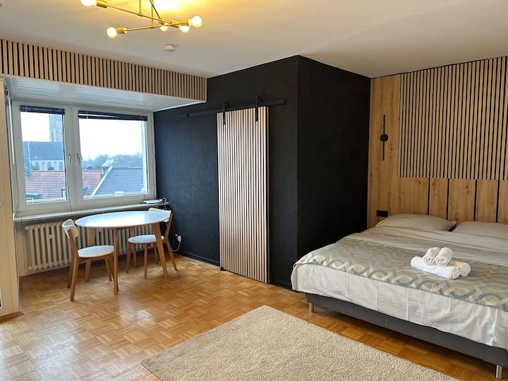 Helles Studio Mit Balkon & Smart-tv - Essen main station