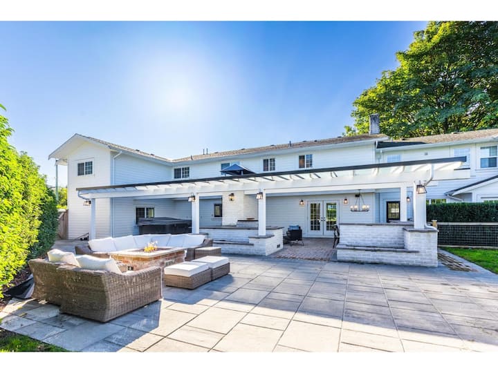 Fort Langley Retreat With Hottub And Chefs Kitchen - Langley