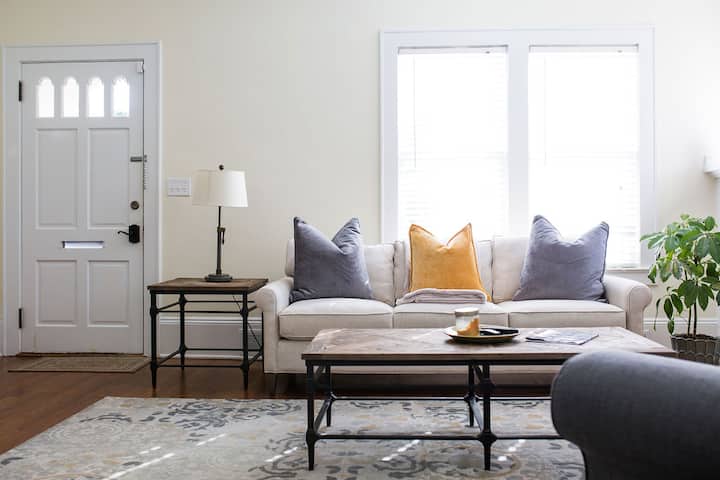 New! Hideaway In The Heart Of Town| Walk To Square - Gainesville, GA