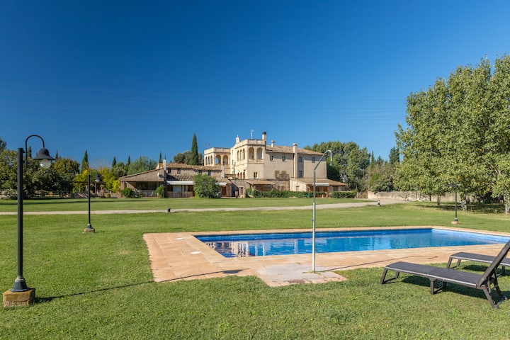 Luxury Whole Room 1 - Peratallada