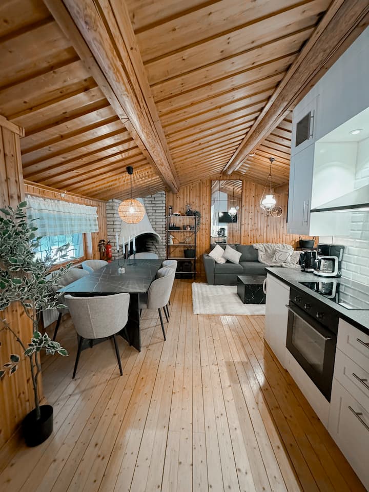 Luxe Stuga In Hovfjället Met Hottub - Sverige