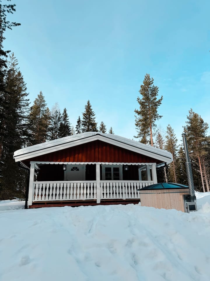 Luxe Stuga In Hovfjället Met Hottub - Sweden