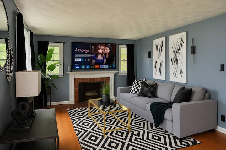 Pet-friendly 3br W/ King Bed Near Parks & Museum - Farmington, CT