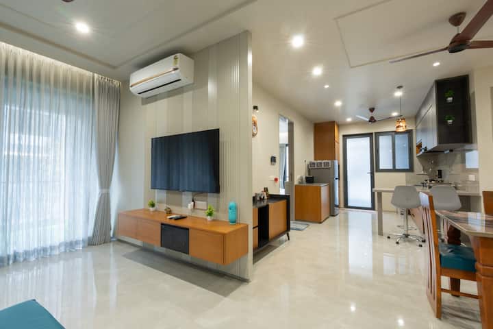 Shree Nri Home | Arya Stay - Vadodara