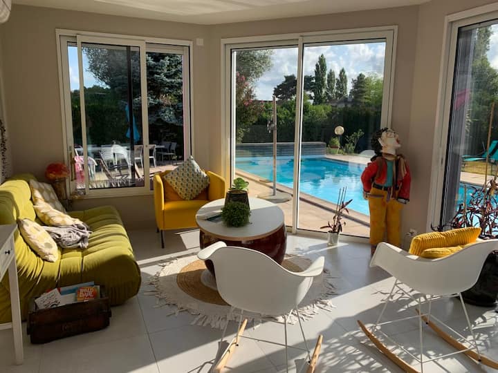 Villa Familiale Avec Piscine - La Roche-sur-Yon