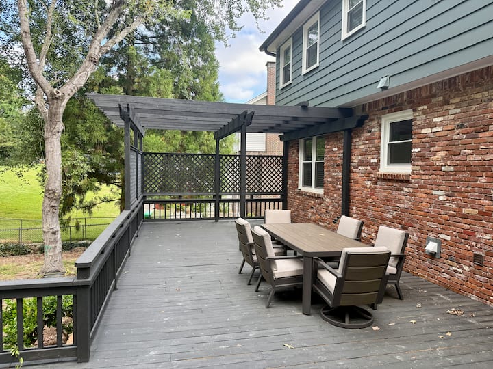 3br Dunwoody Retreat | Sleeps 8 | Near Atlanta - Sandy Springs, GA