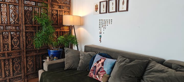 Vista Hilarion – Warm, Small, And Charming - Girne