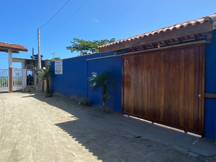Linda Casa Com Piscina, Pé Na Areia. - Bertioga