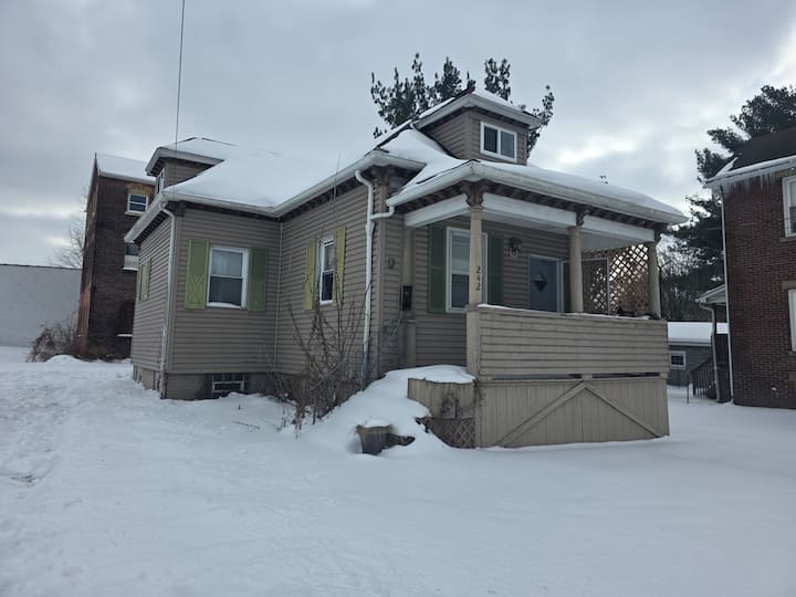 Langley Loft - Youngstown, OH