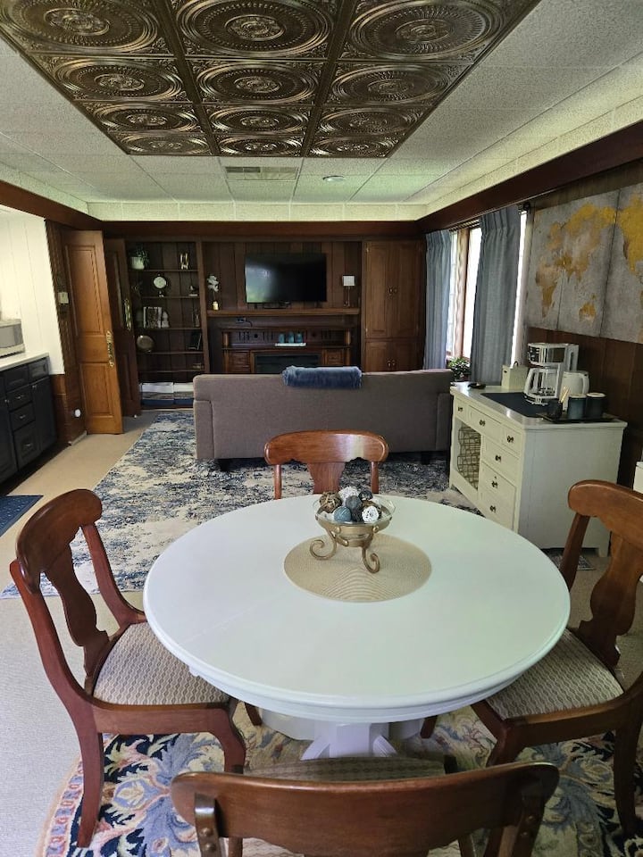 Grace Manor #2, Safe, Hidden City Gem - Mansfield, OH