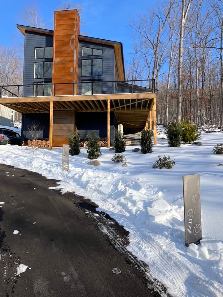 Luxury Mountain Getaway W/hot Tub, Views, Golf - Massanutten, VA