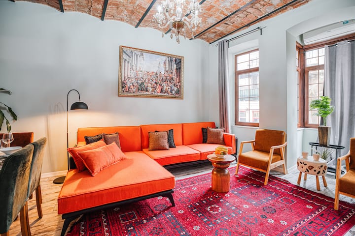 6br • 4 Baths •Large Groups• Duplex • Galata Tower - İstanbul