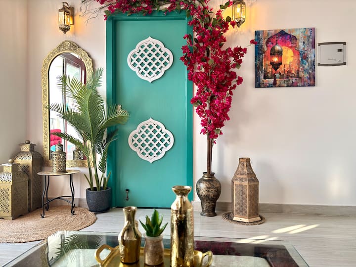 Royal Moroccan Escape In Noida - Noida