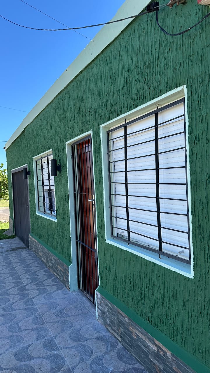 Alquilo Casa Temporalmente - Artigas