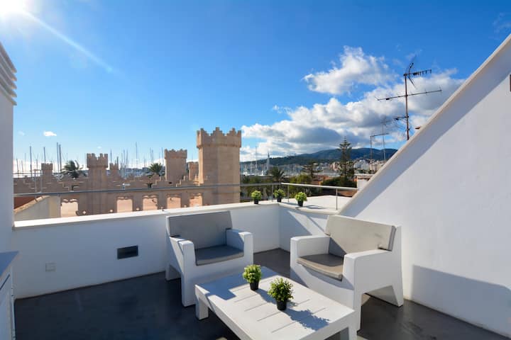 Penthouse With Terrace, Bright And Central - Palma de Majorque