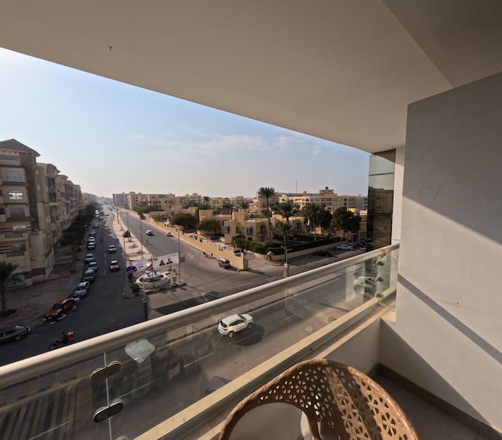 Apartment With City View And Beach Access & Wi-fi - Hurghada