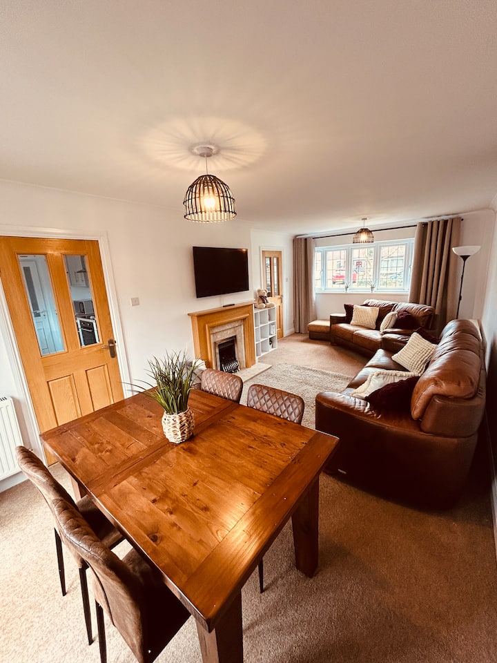 Entire Home In Burbage. Ample Parking, Wifi - Nuneaton