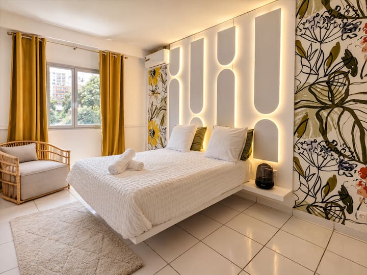 Elegant Business Stay-pool- Terrace Plateau - Abidjan