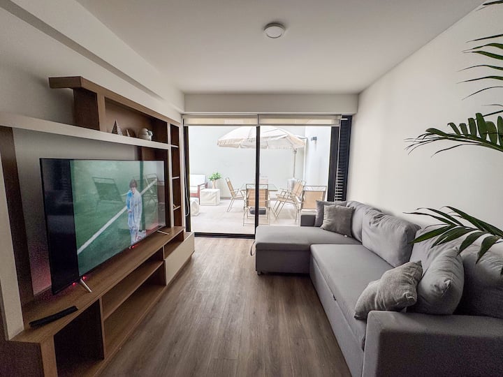 Exceptional 1br W/terrace In San Isidro @Altohost - Peru