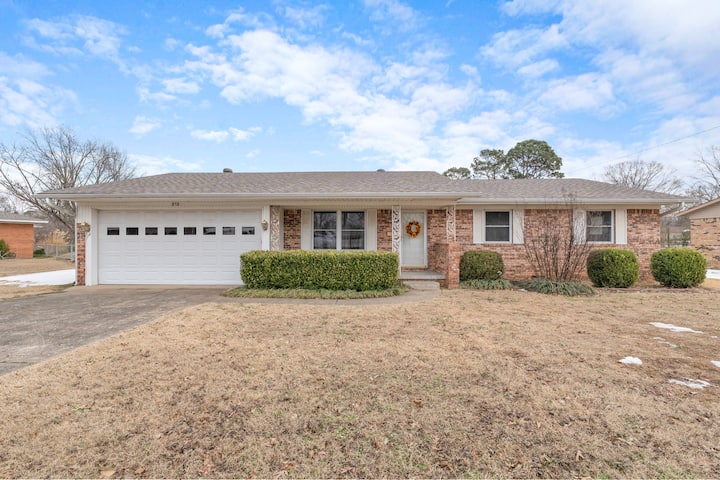 Sherwood! Minutes From Lrafb,hospital,venuefreeway - North Little Rock, AR