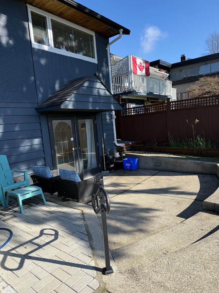 North Shore Family Retreat Suite - North Vancouver