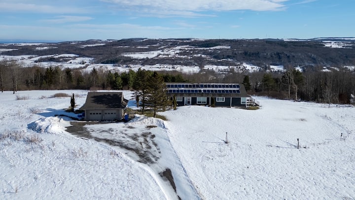 Ridge Road Rental House - Cazenovia, NY