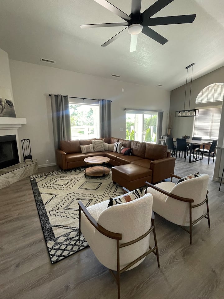 Hole In One! Beautiful Home On The Golf Course - Prescott, AZ
