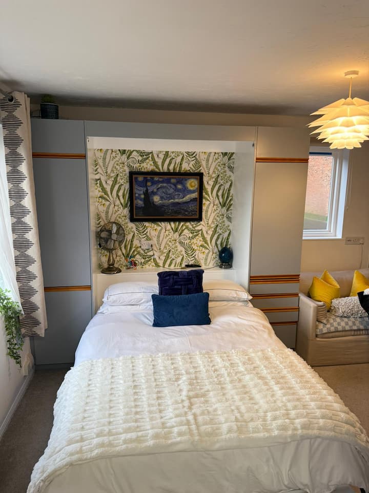 The Woking Suite – Designer Flat Near Town Centre - Woking