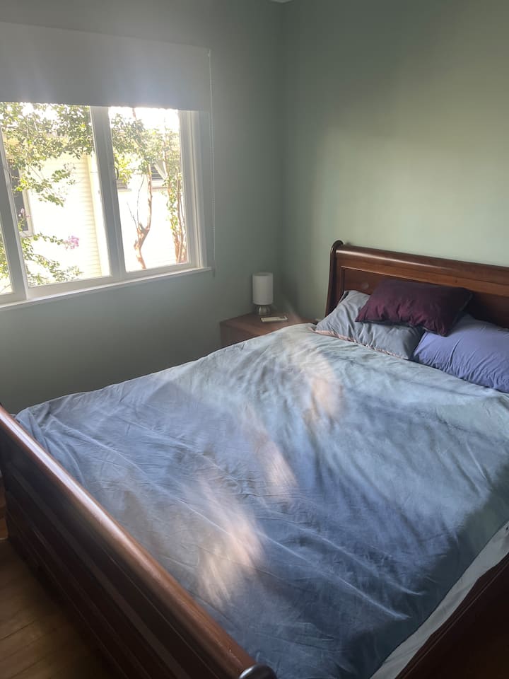 Quiet Place Close To The Sea - Brisbane