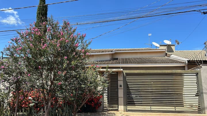 Casa Espaçosa. Saída P Tecnoshow - Rio Verde