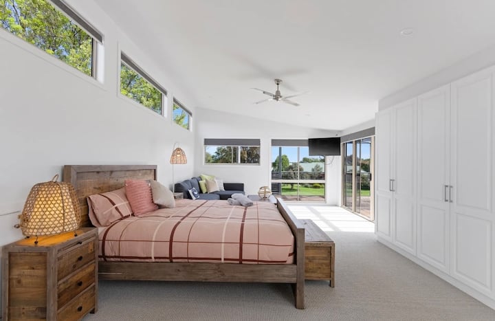 Large Family Island Escape - San Remo