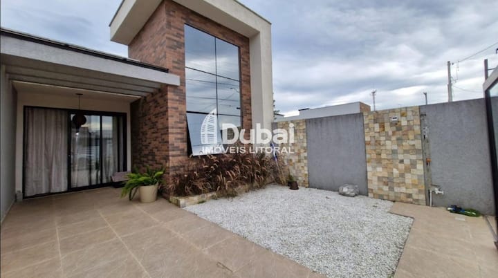 Linda Casa Há Uma Quadra E Meia Do Mar! - Guaratuba
