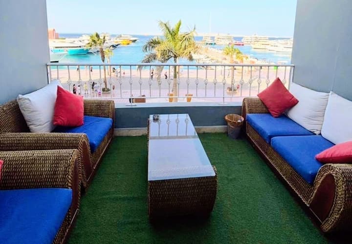 Panoramic Marina View 3br | Walk To Beach & Dining - Hurgada