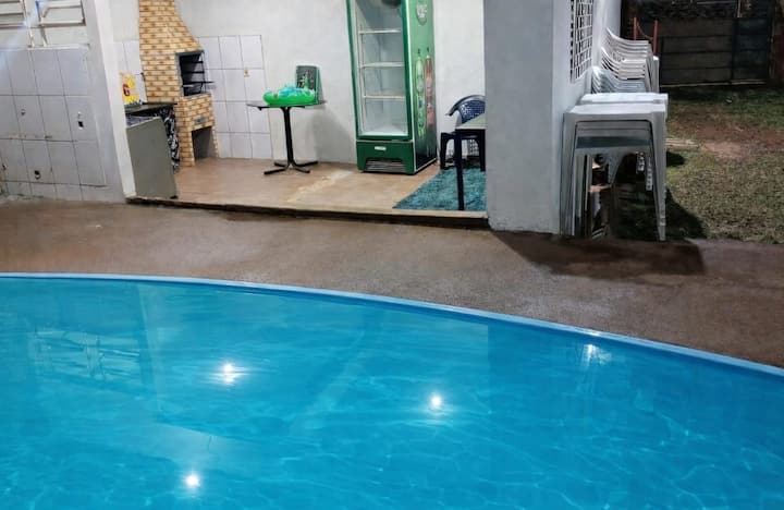 Casa Com Piscina - 2 Quartos - Wifi - 5 Jogos De M - Presidente Prudente