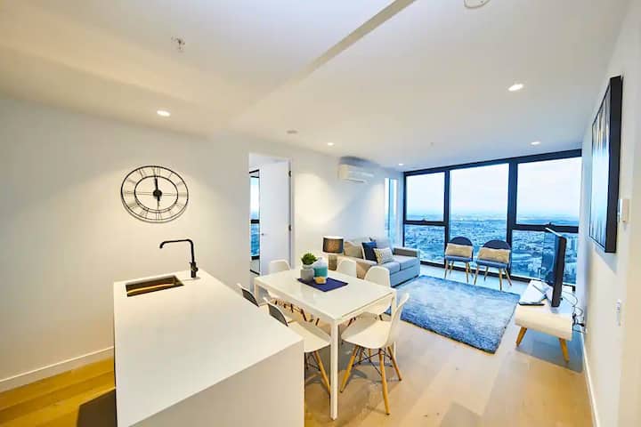Lv74 Melb Cbd Stay: City Views, Pool, Parking, Gym - Rod Laver Arena