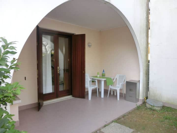Appartement Confortable De Deux Chambres Avec Pisc - Bibione