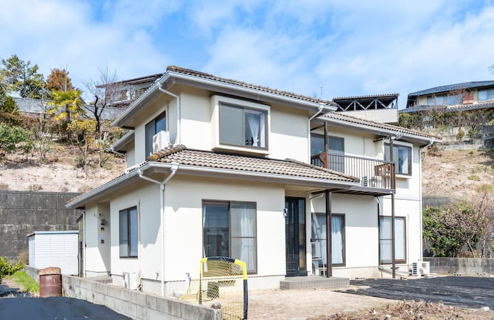 最大18人宿泊可能
忍者の里～宮島～
貸し切りヴィラ、ボルダリング、大型Tv、プロジェクターあり - 岩国市