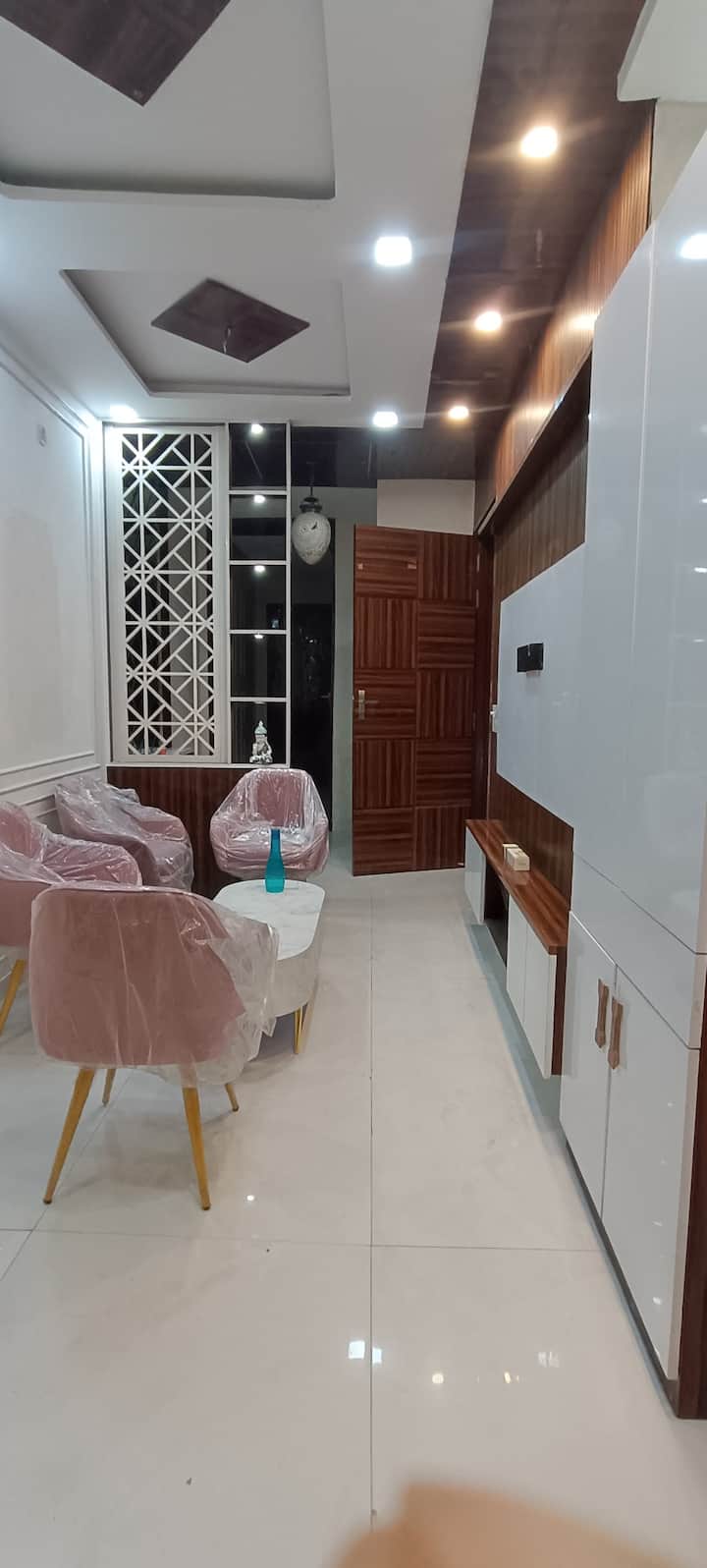 The Soft Palace Luxury Stay - Delhi, India