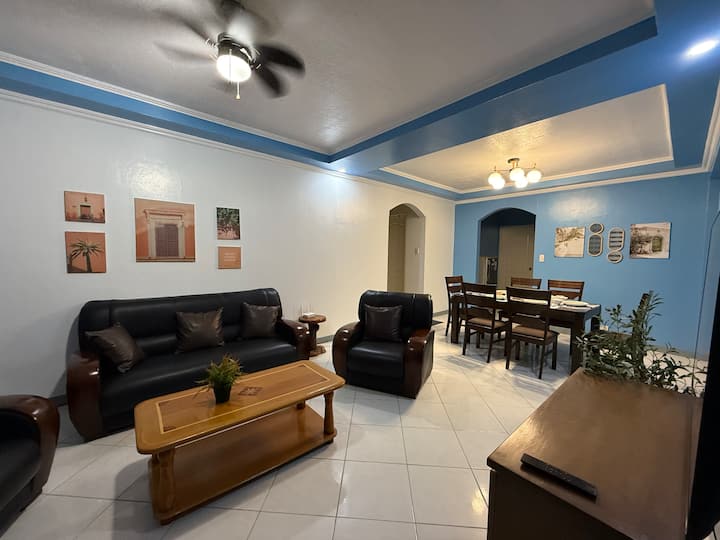 Maison Du Monde 2-br Seeger Unit - Tuguegarao City